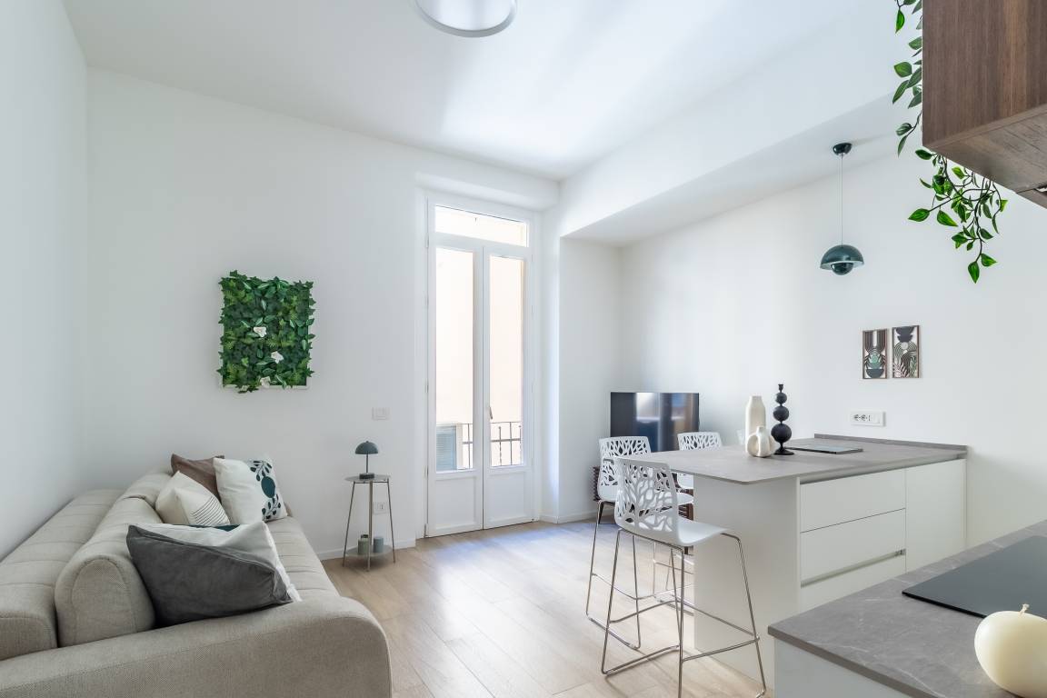 75 M² Apartamento ∙ 2 Habitaciones ∙ 6 Huéspedes - Milán
