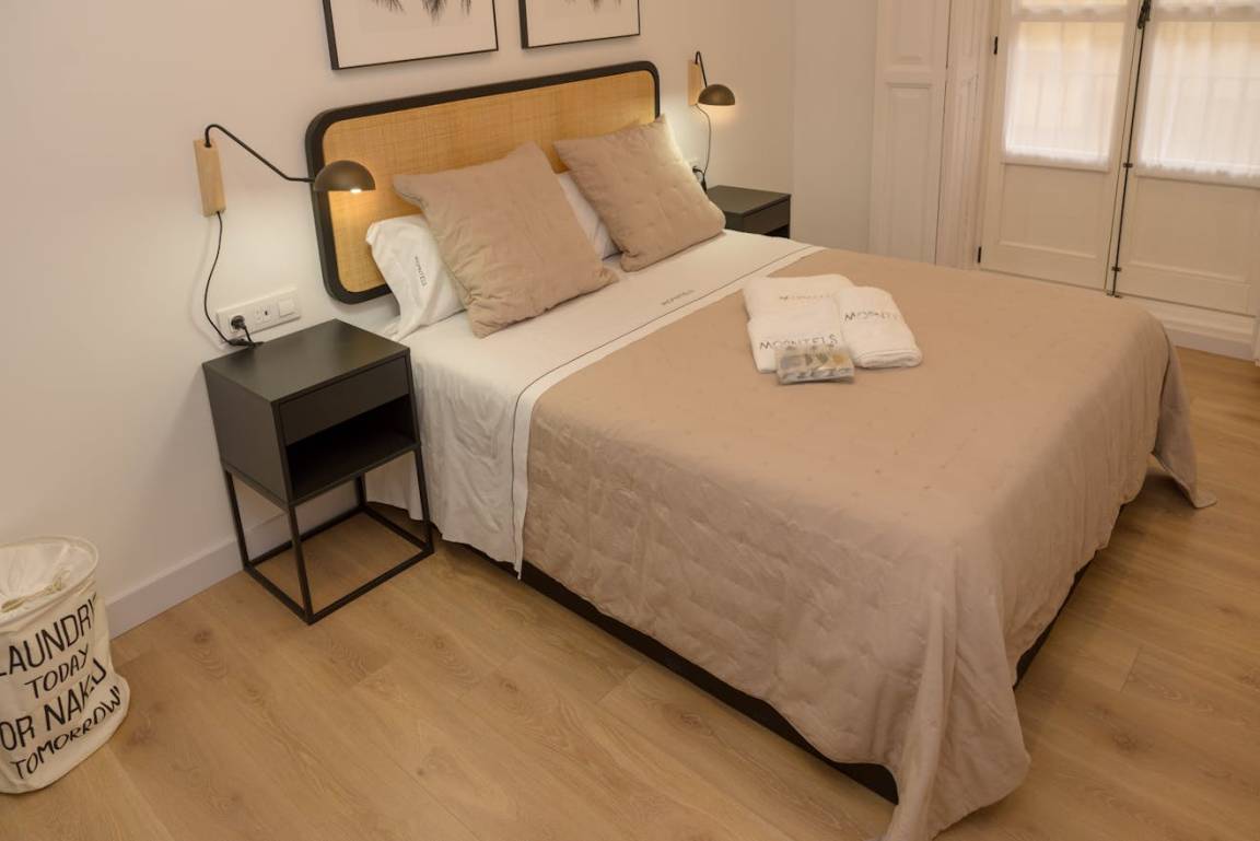 70 M² Apartment ∙ 1 Bedroom ∙ 2 Guests - Valencia