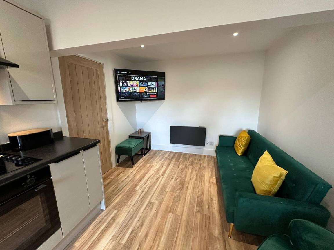 90 M² Apartment ∙ 3 Bedrooms ∙ 6 Guests - Manchester