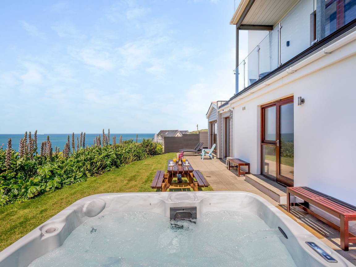Cottage ∙ 3 Bedrooms ∙ 6 Guests - Woolacombe Beach