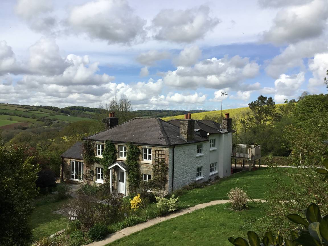 Cottage ∙ 4 Bedrooms ∙ 8 Guests - Lostwithiel