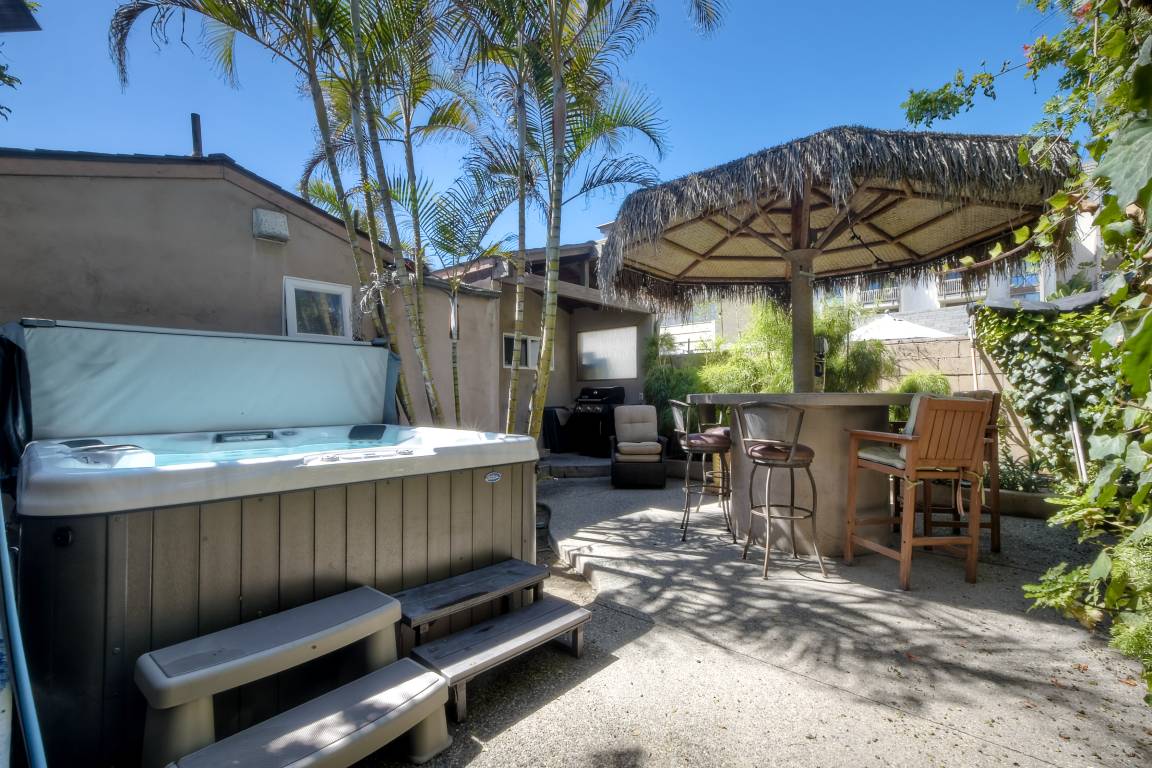 House ∙ 1 Bedroom ∙ 4 Guests - Oceanside, Californie