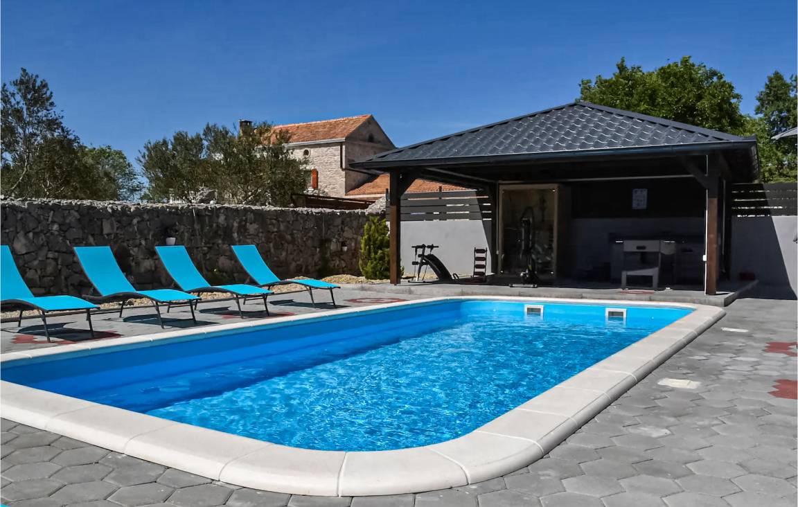 162 M² Ferienhaus ∙ 5 Schlafzimmer ∙ 12 Gäste - Biograd na Moru