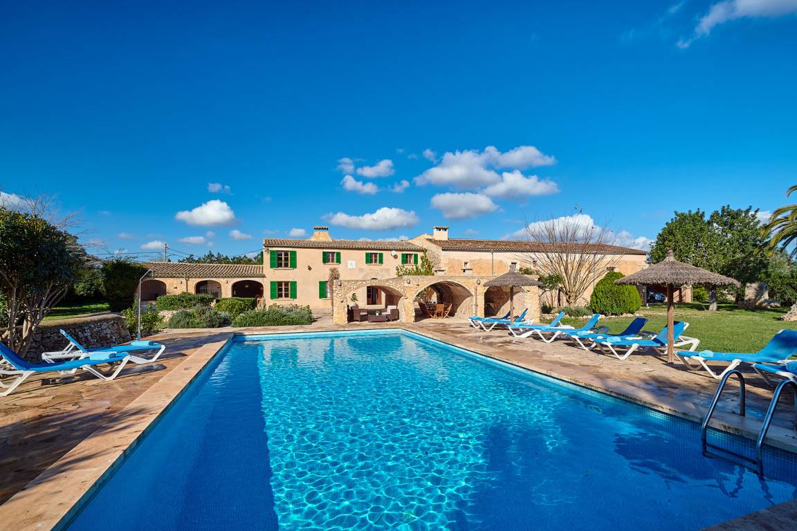 334 M² Casa Rural ∙ 5 Habitaciones ∙ 10 Huéspedes - Manacor