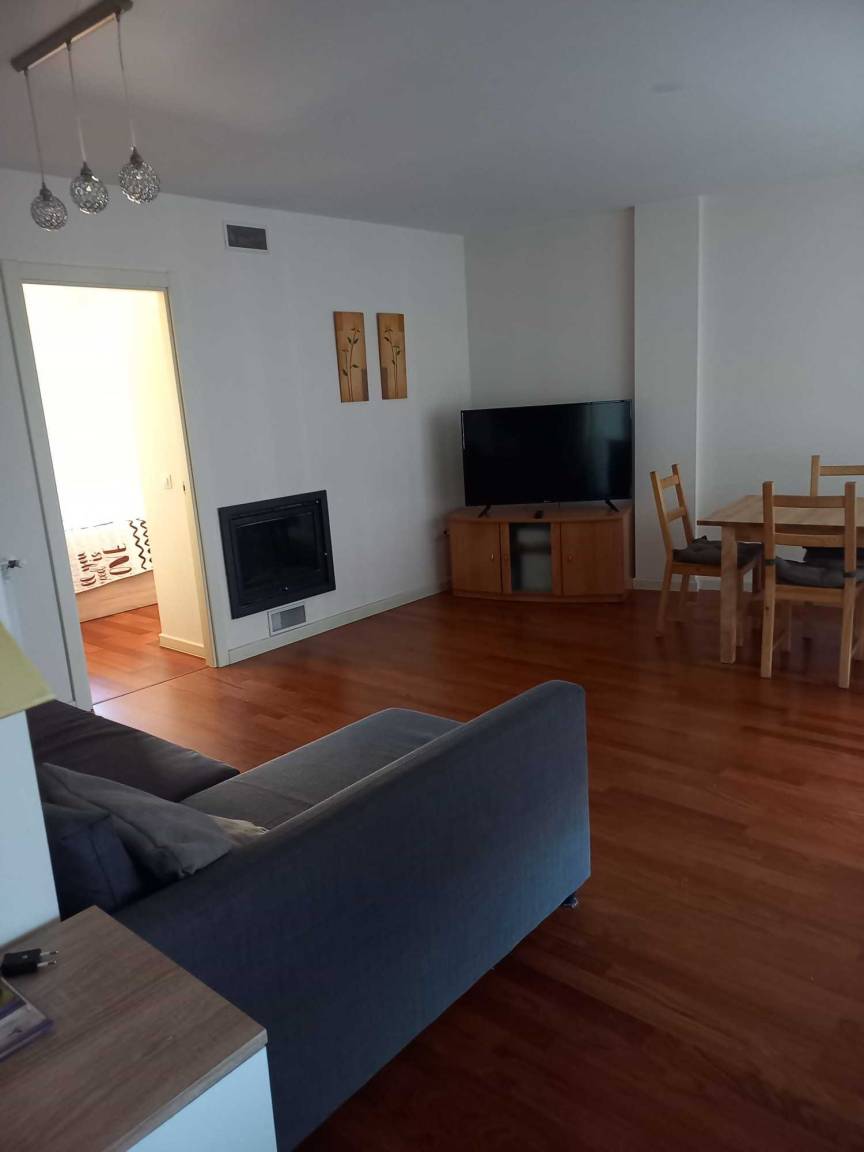 74 M² Appartement ∙ 3 Chambres ∙ 7 Personnes - Sabiñánigo