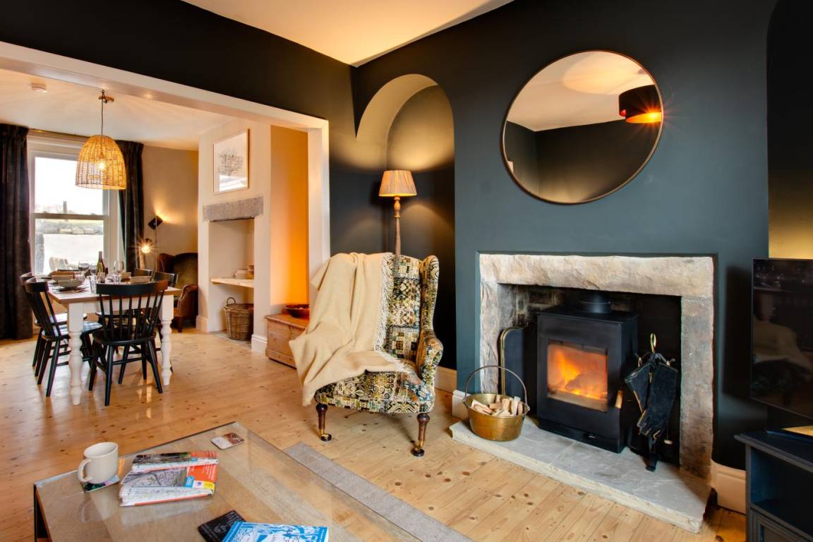 Cottage ∙ 2 Bedrooms ∙ 4 Guests - Cononley