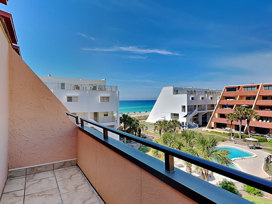 174 M² Condo ∙ 3 Bedrooms ∙ 10 Guests - Destin, FL