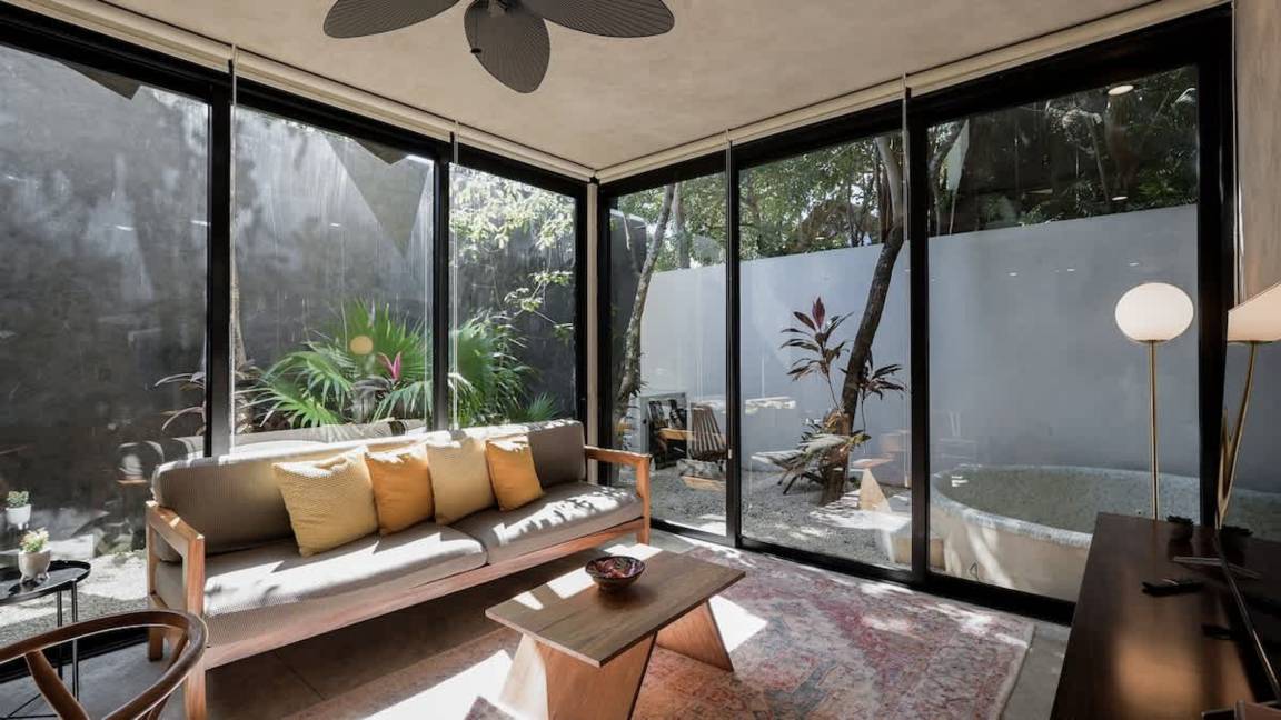 House ∙ 3 Bedrooms ∙ 6 Guests - Paradise Beach