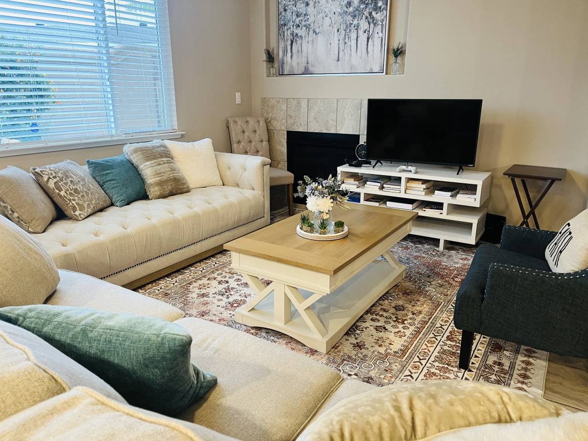 219 M² Casa ∙ 4 Habitaciones ∙ 16 Huéspedes - Pittsburg, CA