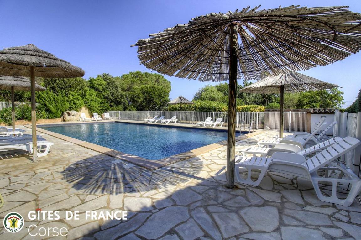 35 M² Gîte ∙ 2 Bedrooms ∙ 4 Guests - Porto-Vecchio
