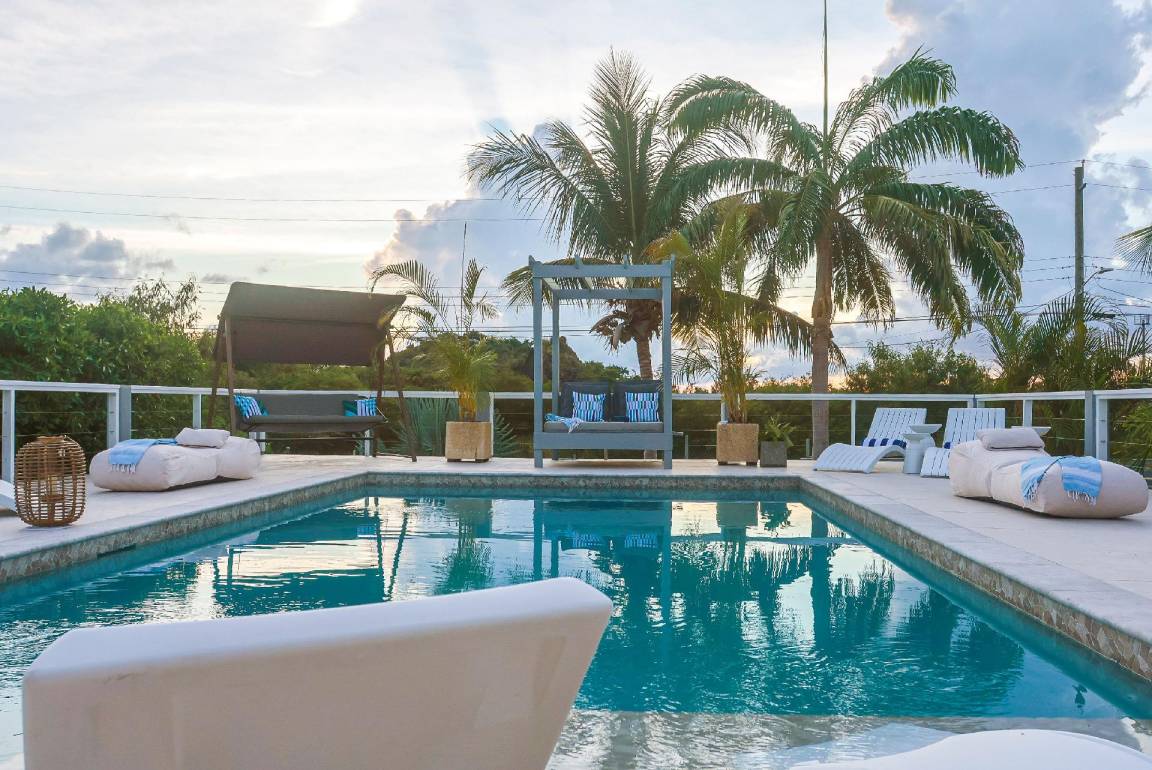 200 M² House ∙ 4 Bedrooms ∙ 8 Guests - Antigua and Barbuda