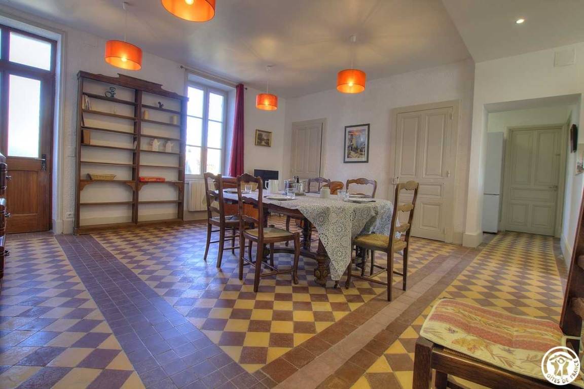 90 M² Gîte ∙ 2 Chambres ∙ 5 Personnes - Pont-d'Ain