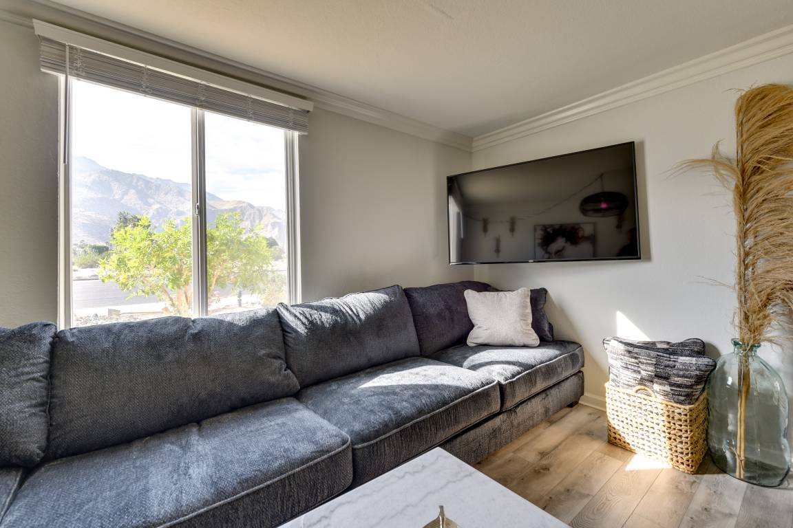 111 M² Apartamento ∙ 2 Habitaciones ∙ 4 Huéspedes - Palm Springs