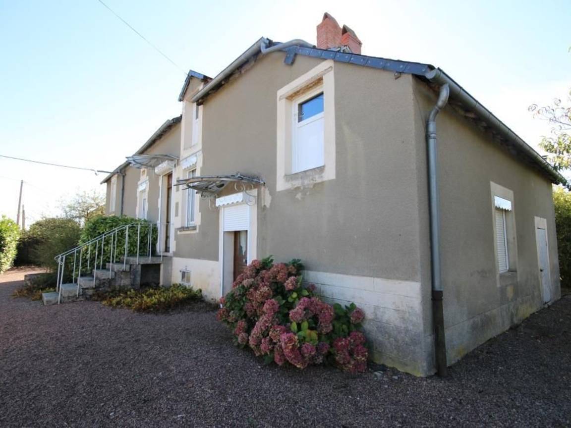 100 M² Cottage ∙ 2 Bedrooms ∙ 5 Guests - Loire
