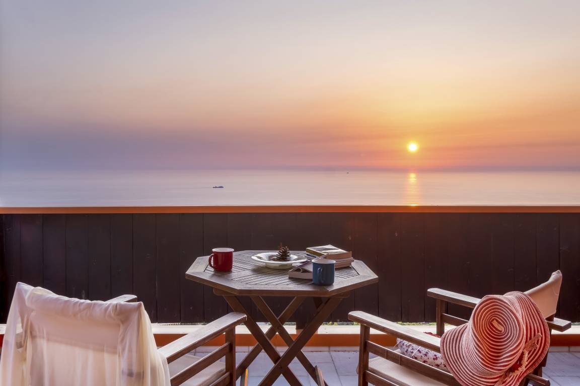 200 M² Villa ∙ 2 Bedrooms ∙ 5 Guests - Lefkada