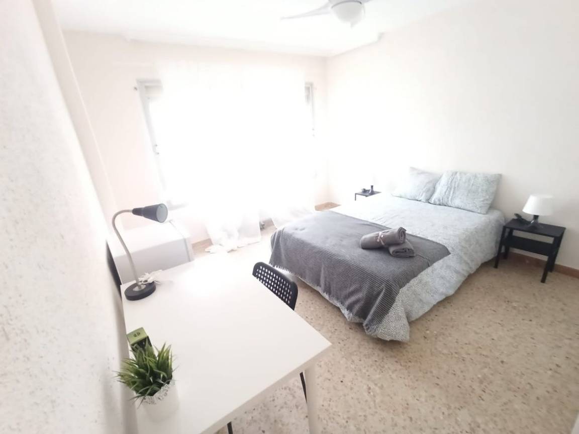 115 M² Private Room ∙ 1 Bedroom ∙ 2 Guests - Tres Cantos