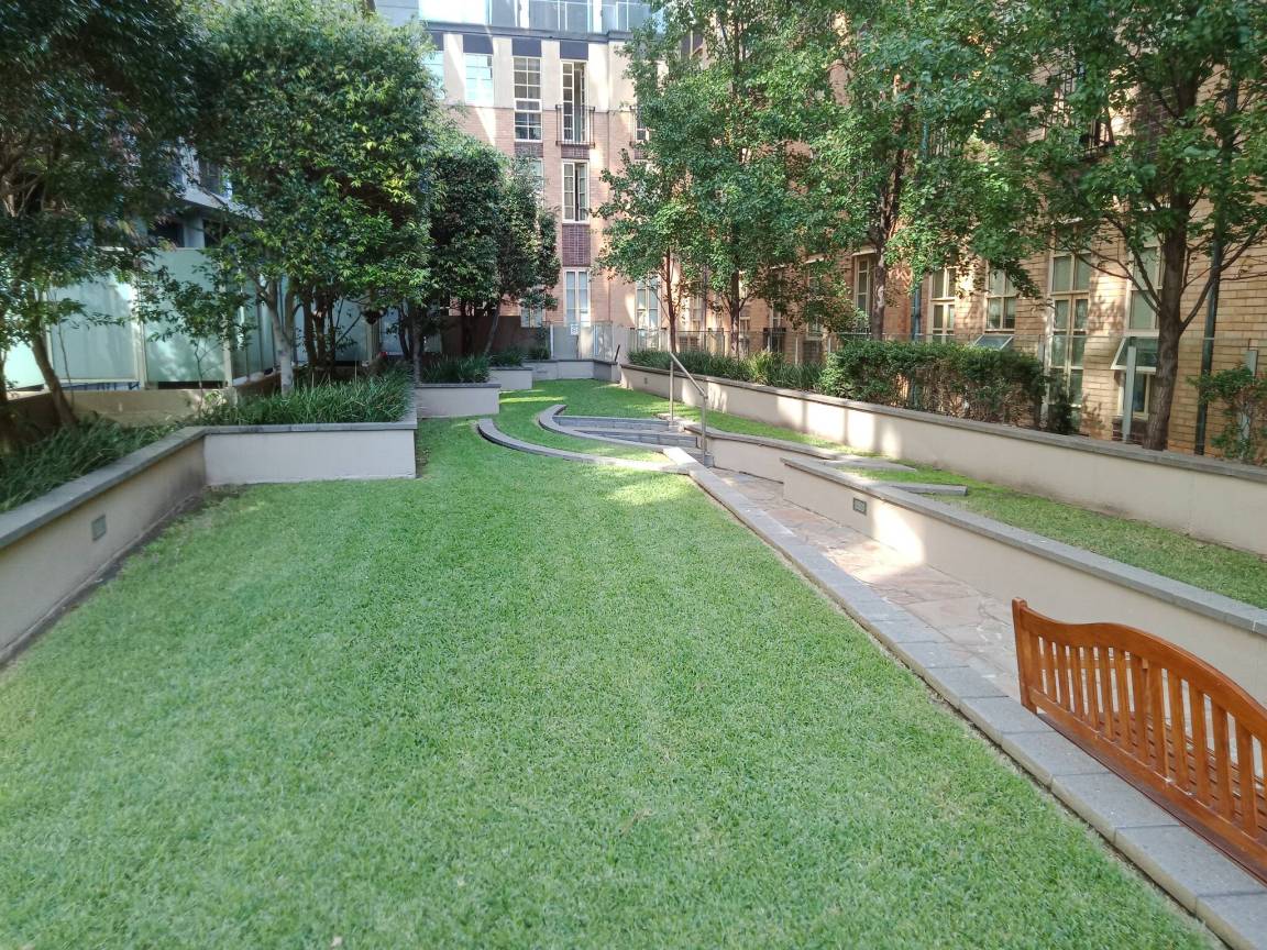 90 M² Apartment ∙ 2 Bedrooms ∙ 5 Guests - Flinders Street Railway Station - Melbourne