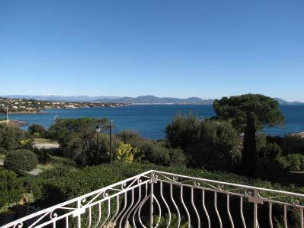 250 M² House ∙ 5 Bedrooms ∙ 10 Guests - Roquebrune-sur-Argens
