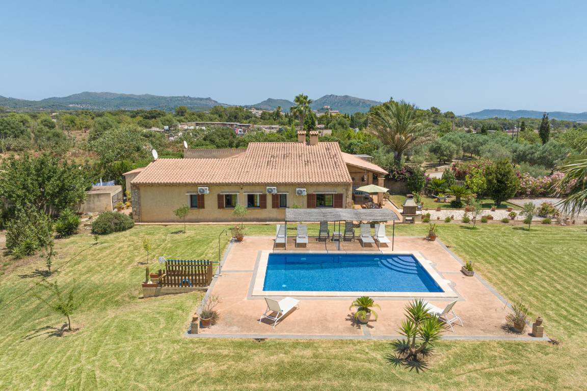200 M² Villa ∙ 4 Bedrooms ∙ 8 Guests - Artà