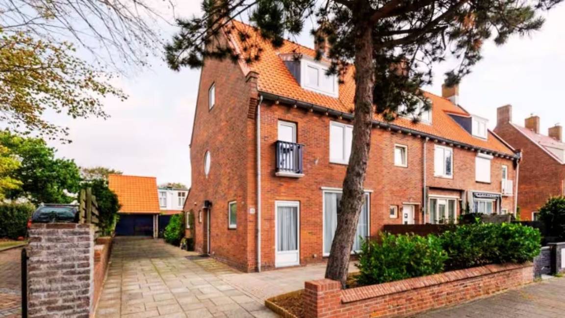 134 M² Ferienhaus ∙ 4 Schlafzimmer ∙ 8 Gäste - Zandvoort