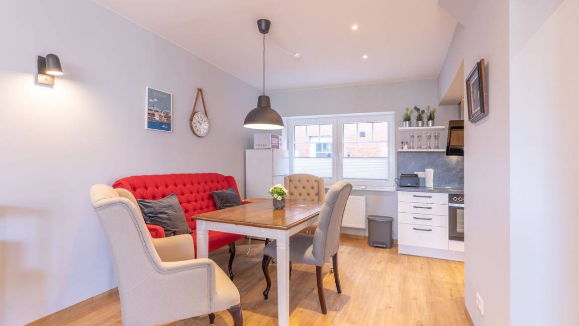 110 M² House ∙ 2 Bedrooms ∙ 4 Guests - Husum