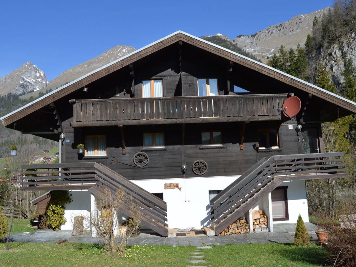 40 M² Ferienwohnung ∙ 1 Schlafzimmer ∙ 4 Gäste - Zweisimmen