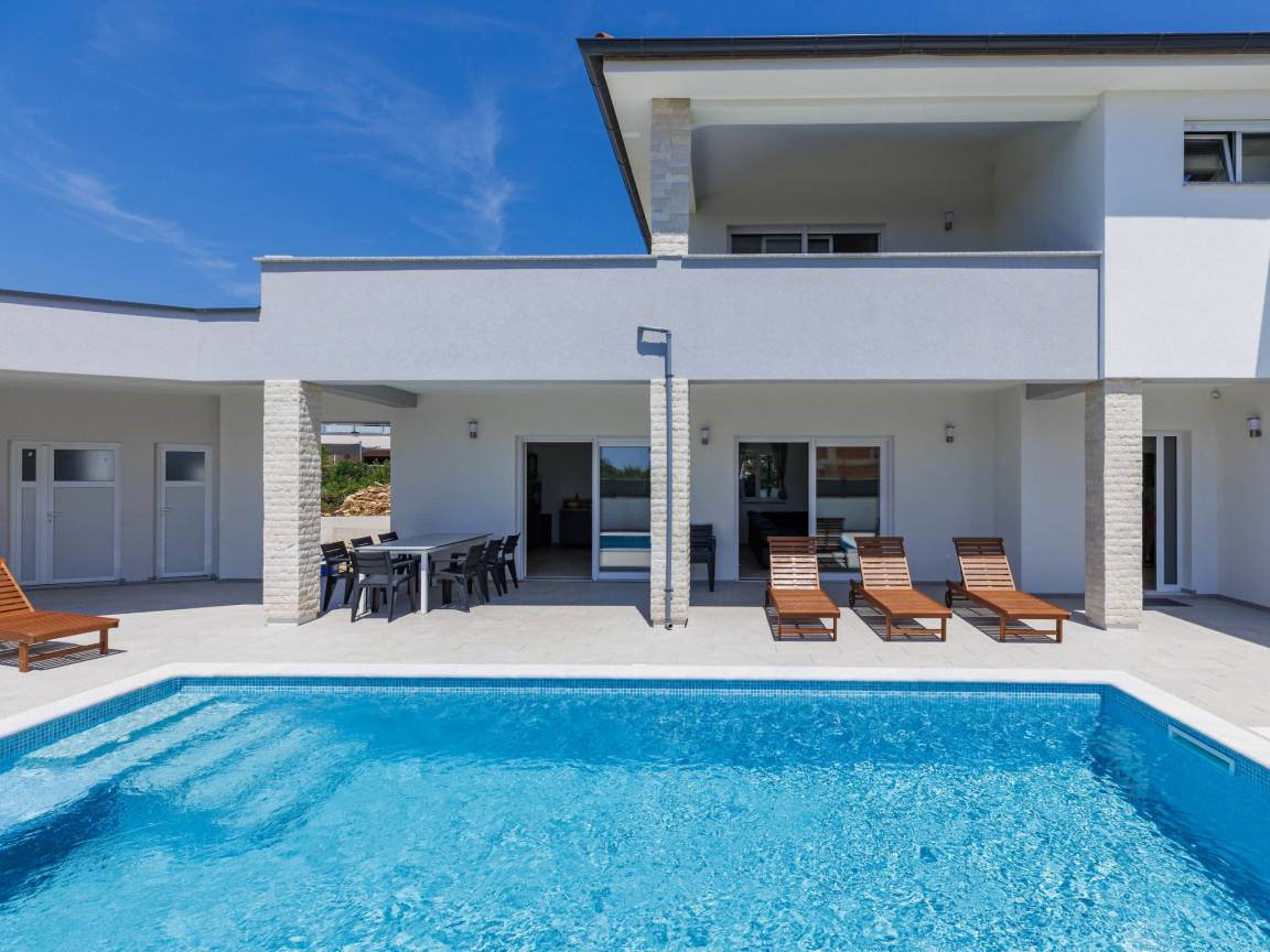 200 M² Ferienhaus ∙ 5 Schlafzimmer ∙ 10 Gäste - Rovinj