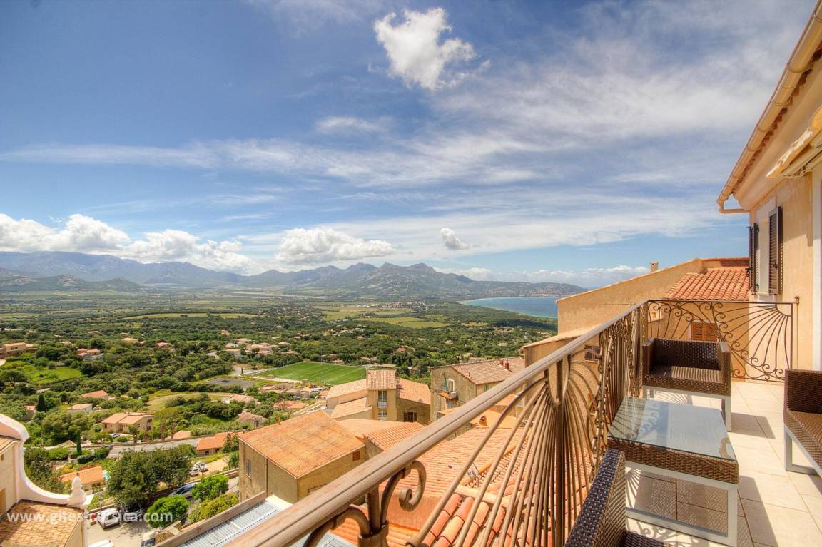 98 M² Gîte ∙ 3 Chambres ∙ 6 Personnes - Corse