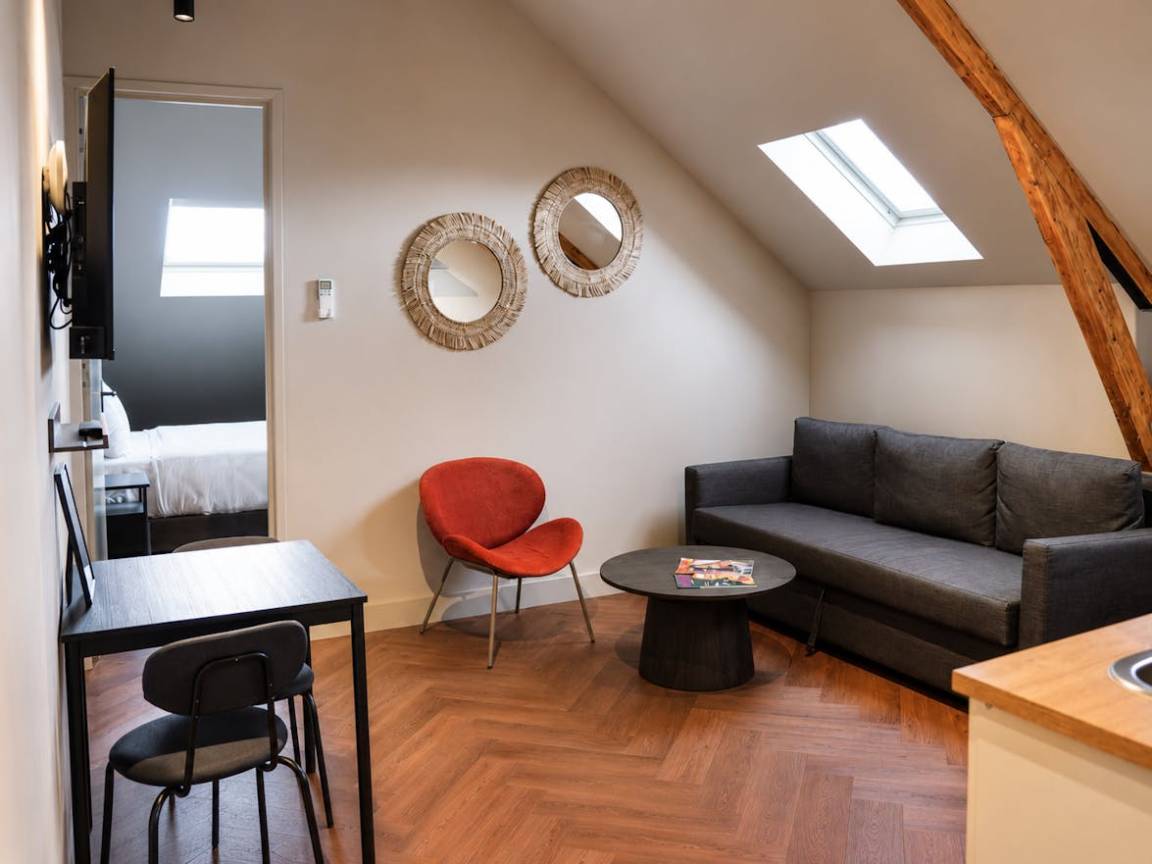60 M² Apartment ∙ 1 Bedroom ∙ 3 Guests - Hoofddorp