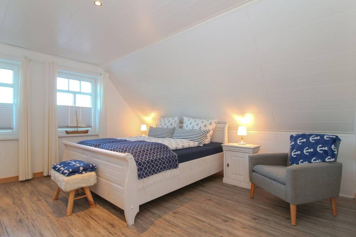 30 M² Ferienwohnung ∙ 1 Schlafzimmer ∙ 2 Gäste - Norden