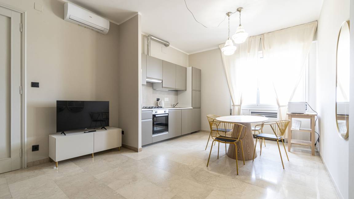85 M² Apartment ∙ 2 Bedrooms ∙ 5 Guests - Bologna