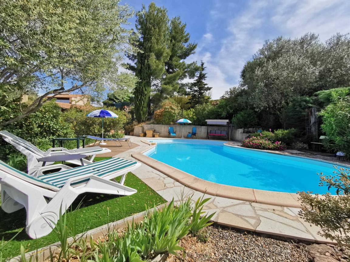 70 M² Gîte ∙ 2 Chambres ∙ 4 Personnes - Creissan