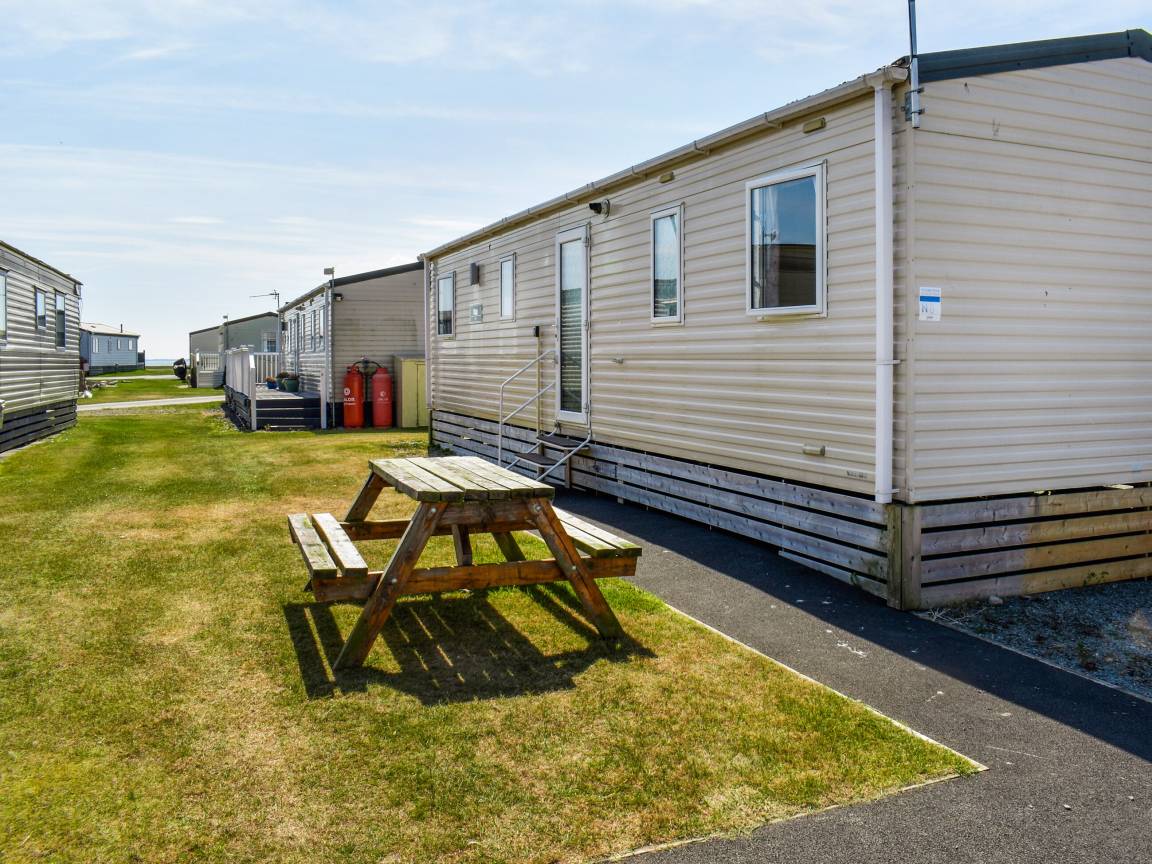 Cottage ∙ 3 Bedrooms ∙ 8 Guests - Morecambe