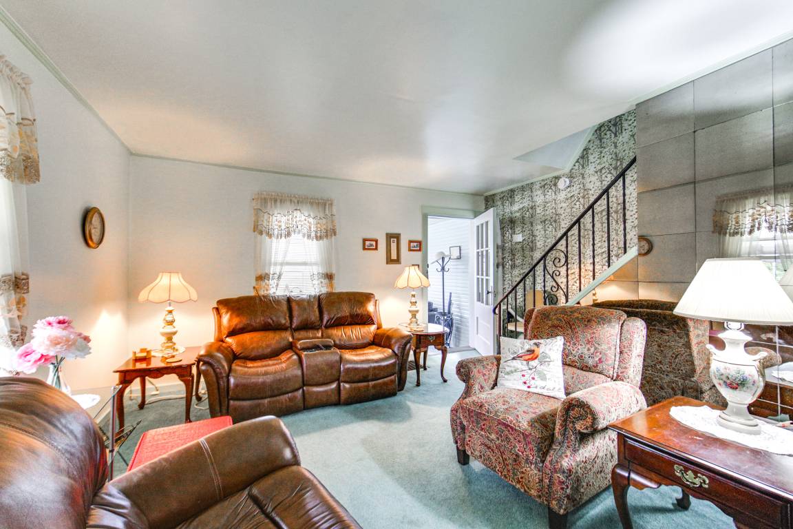 78 M² House ∙ 2 Bedrooms ∙ 3 Guests - Kennywood, West Mifflin