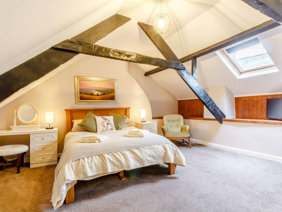 Cottage ∙ 4 Bedrooms ∙ 6 Guests - Brixham