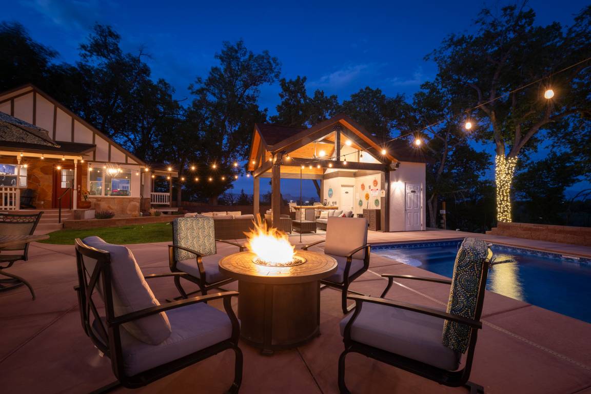 488 M² Ferienhaus ∙ 7 Schlafzimmer ∙ 20 Gäste - Colorado