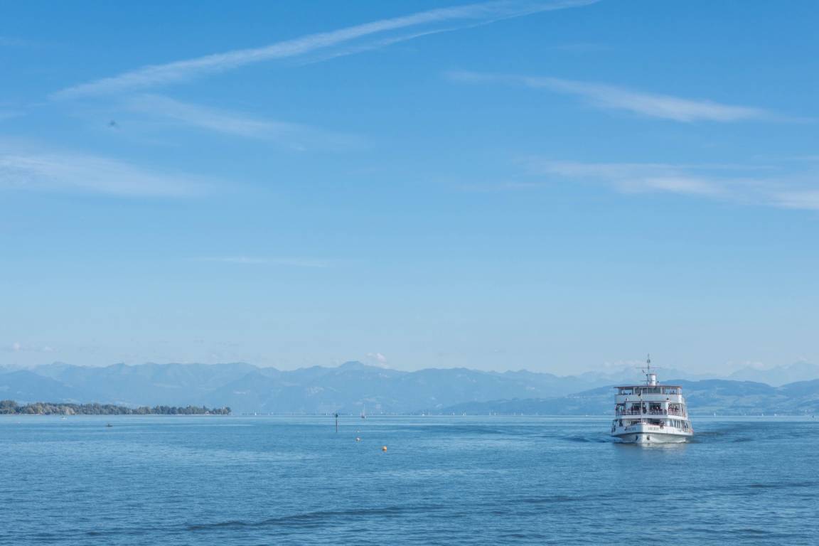 53 M² Ferienwohnung ∙ 1 Schlafzimmer ∙ 4 Gäste - Meckenbeuren