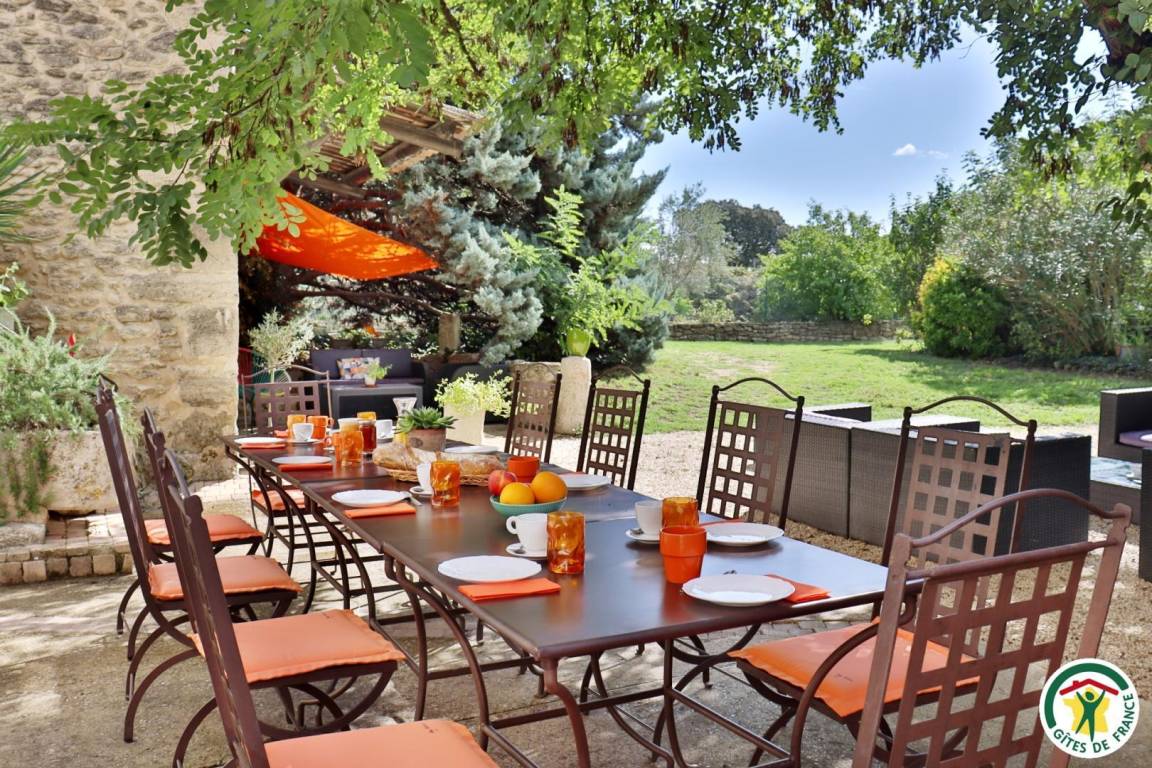 120 M² Gîte ∙ 3 Chambres ∙ 6 Personnes - Suze-la-Rousse