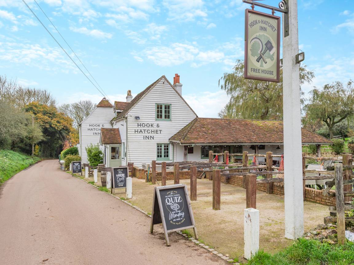 Cottage ∙ 5 Bedrooms ∙ 10 Guests - Isle of Sheppey