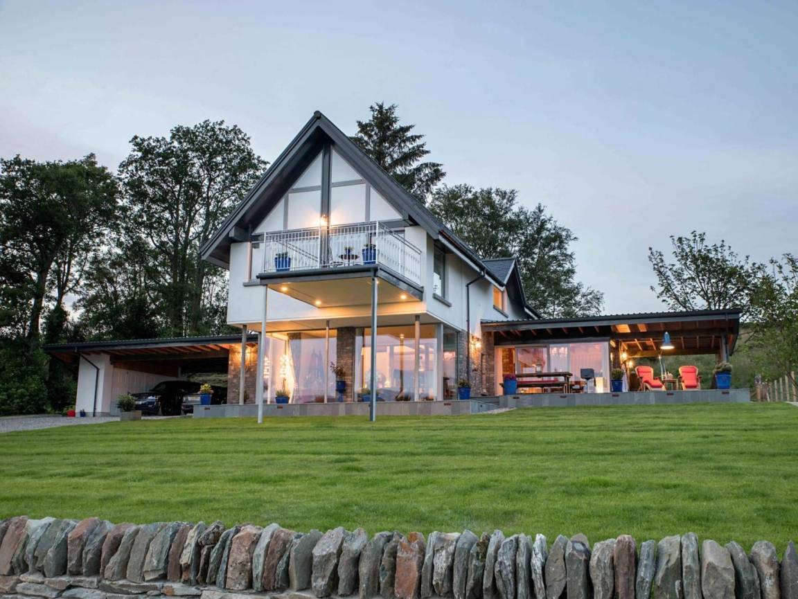 Casa Rural ∙ 2 Habitaciones ∙ 4 Huéspedes - Lago Lomond