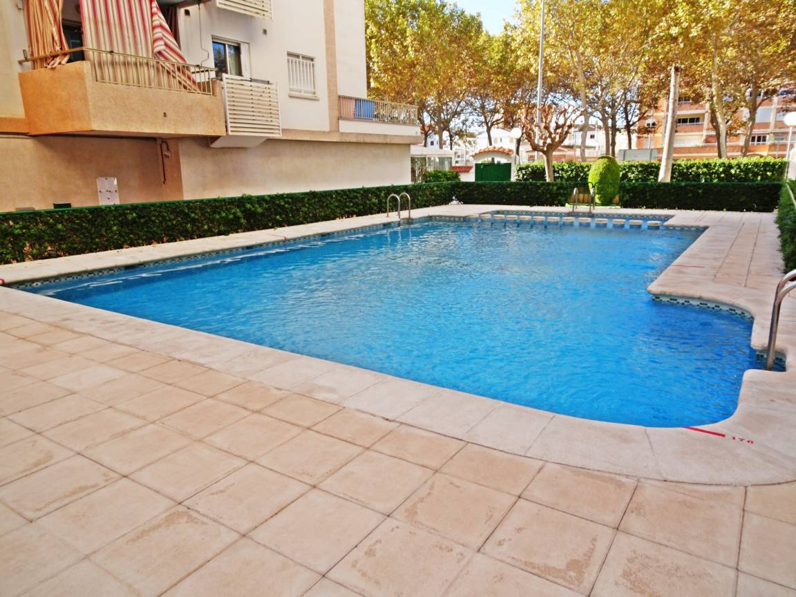 75 M² Apartamento ∙ 2 Habitaciones ∙ 5 Huéspedes - Gandía