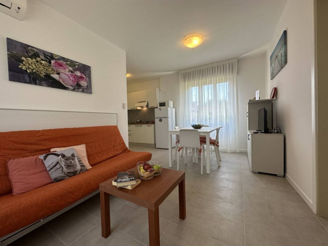 45 M² Appartamento Vacanza ∙ 2 Camere Da Letto ∙ 4 Ospiti - Lignano Sabbiadoro