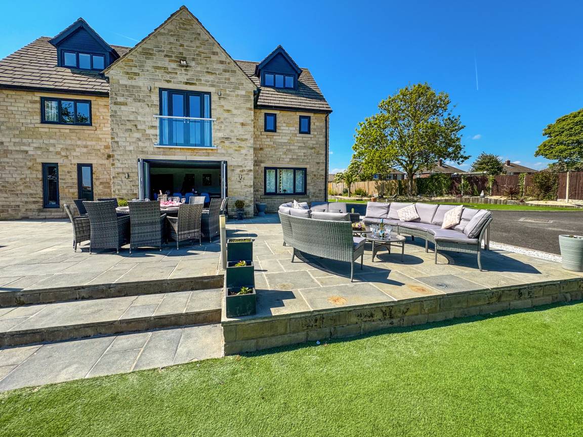 Cottage ∙ 6 Bedrooms ∙ 12 Guests - Barnsley