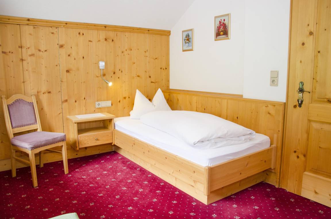 13 M² Hotel ∙ 1 Habitación ∙ 2 Huéspedes - Ischgl