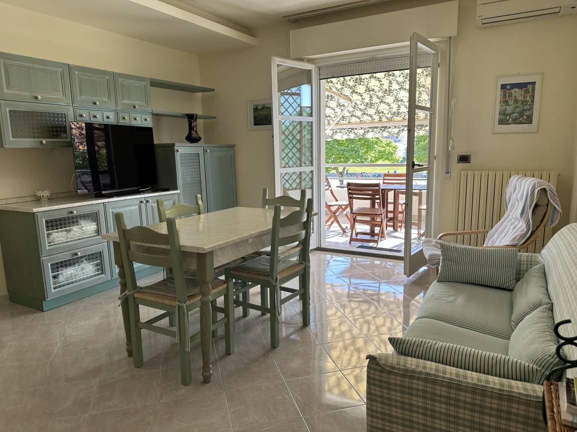 Apartment ∙ 1 Bedroom ∙ 4 Guests - Civitanova Marche