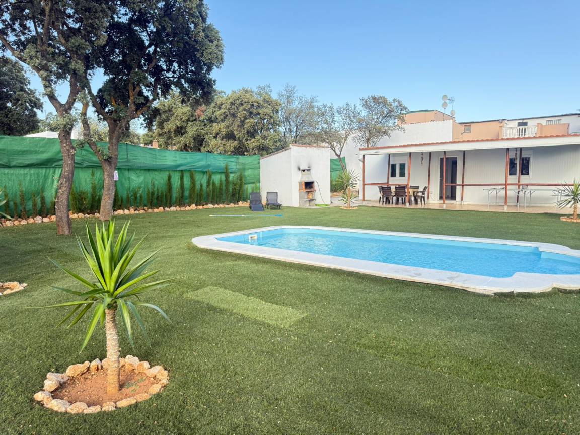 60 M² Ferienhaus ∙ 2 Schlafzimmer ∙ 6 Gäste - Setenil de las Bodegas