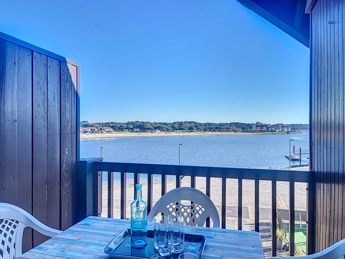 Huoneisto ∙ 3 Makuuhuonetta ∙ 6 Vierasta - Messanges