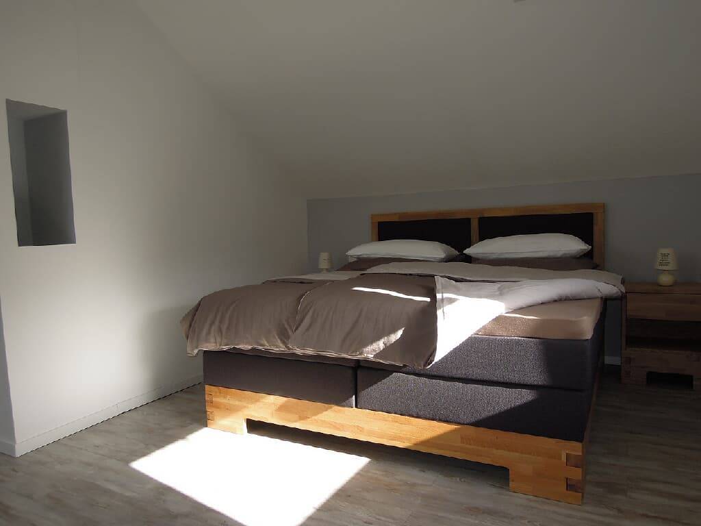 40 M² Ferienwohnung ∙ 1 Schlafzimmer ∙ 2 Gäste - Neualbenreuth