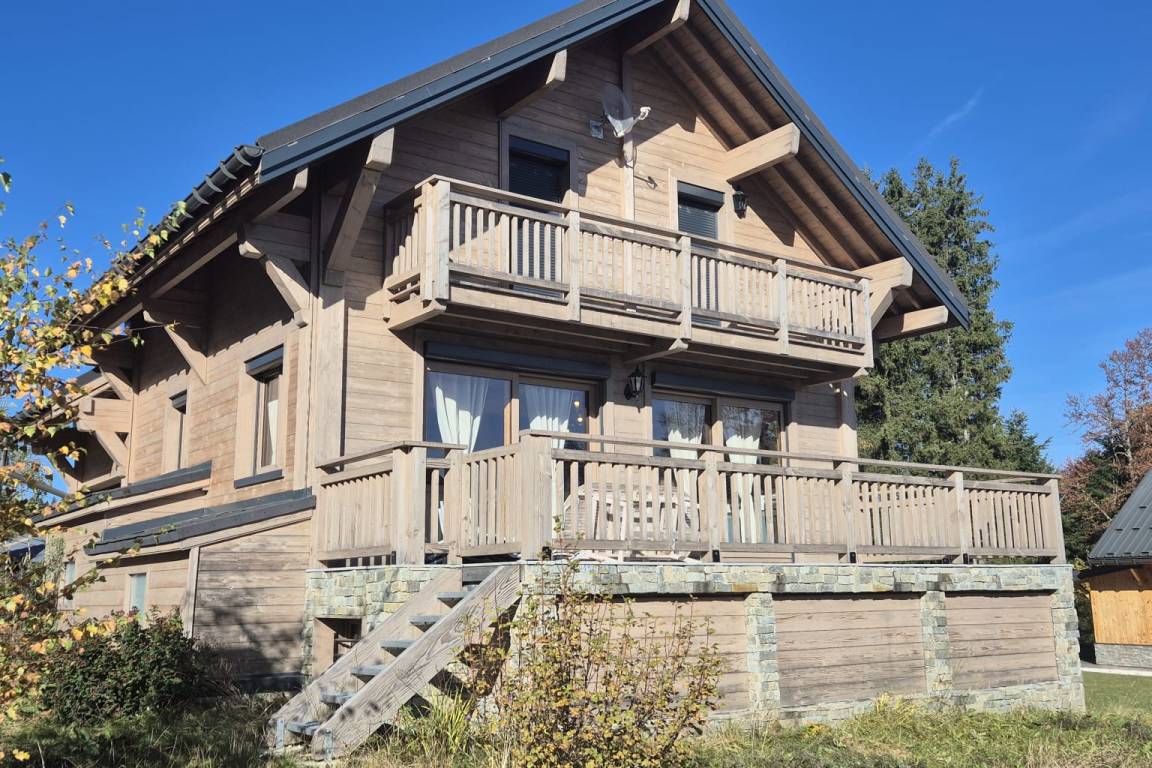 156 M² Chalet ∙ 4 Bedrooms ∙ 10 Guests - Chambéry