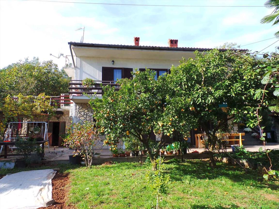 96 M² Appartement ∙ 2 Chambres ∙ 5 Personnes - Lovran